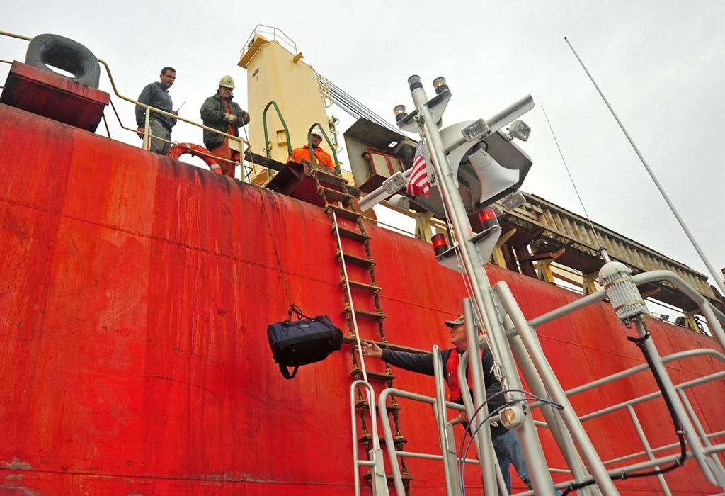 Photo Tribute to the Cape Vincent Seaway Pilots > Thousand Islands Life ...